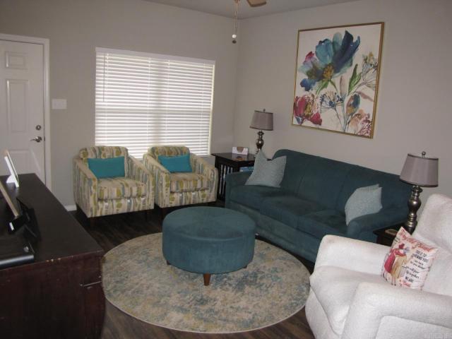 Single Family: MLS #26015