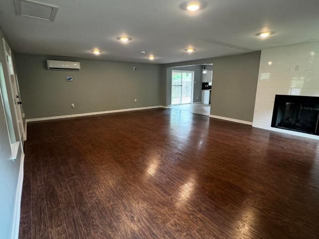 1 Elvie Lane
