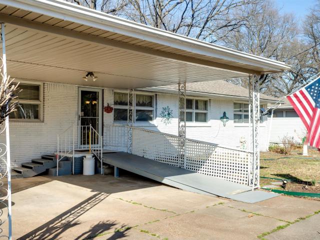 Single Family: MLS #26016