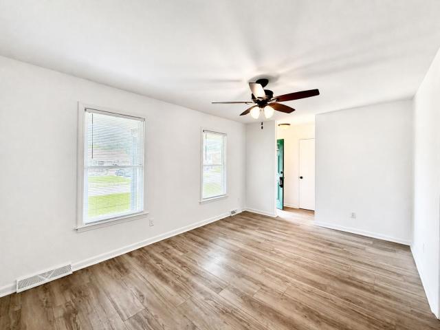 Single Family: MLS #26023