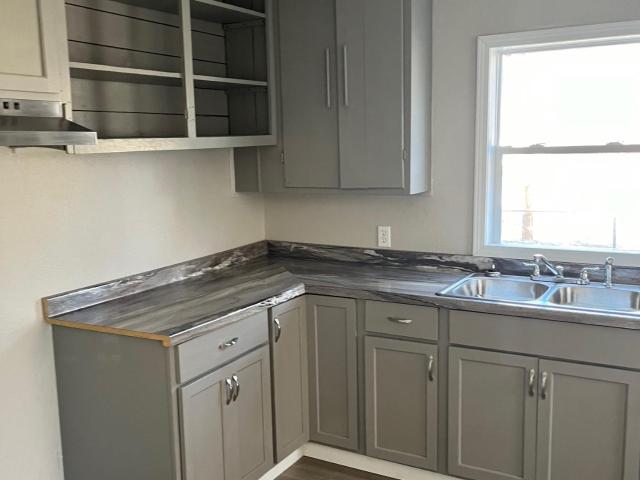 Single Family: MLS #26022