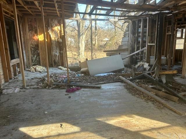 Single Family: MLS #26027