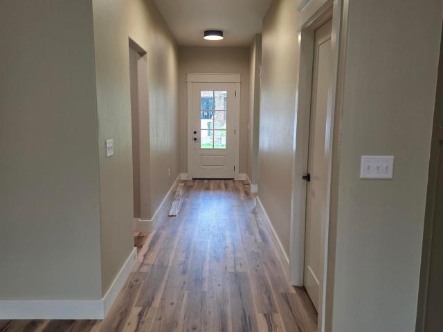Single Family: MLS #26027