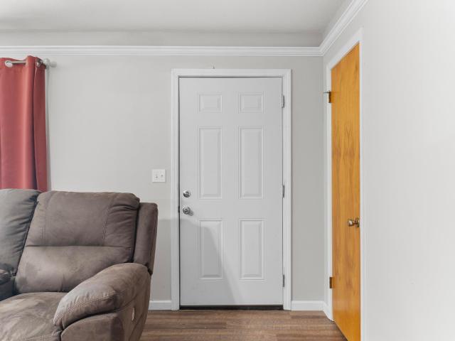 Single Family: MLS #26027