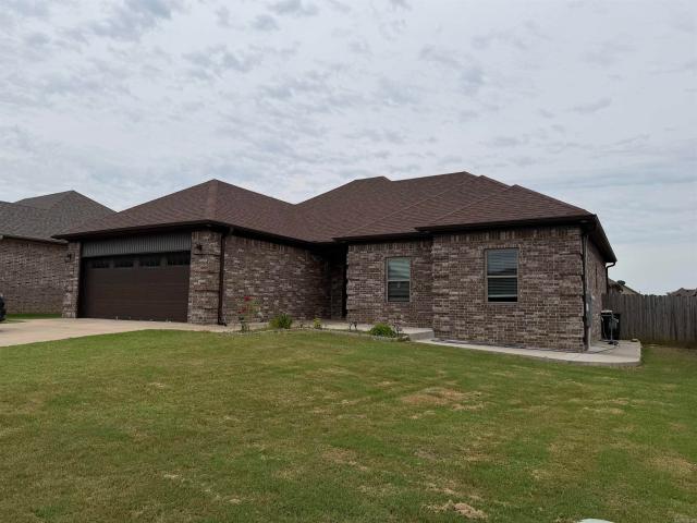 Single Family: MLS #26024