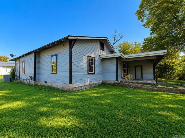 Single Family: MLS #26025