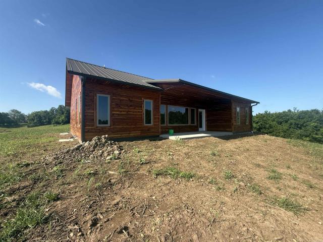 Single Family: MLS #26025