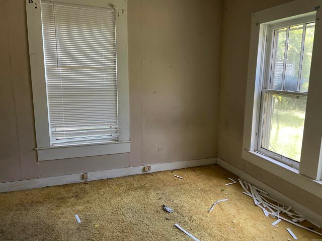 Single Family: MLS #26025