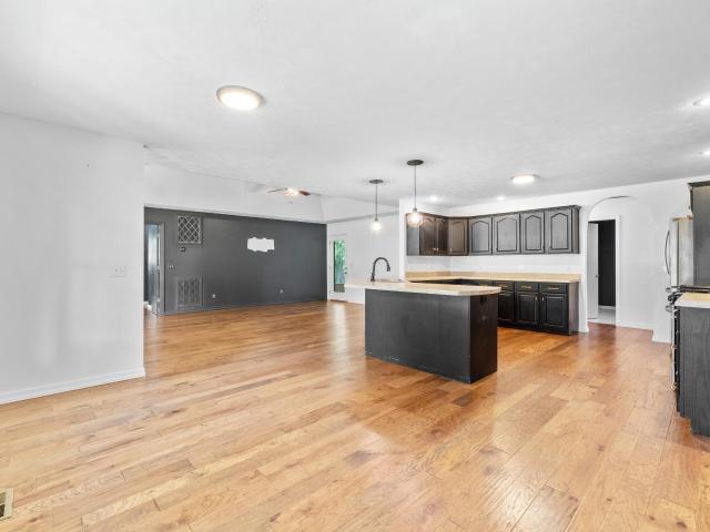 Single Family: MLS #26026