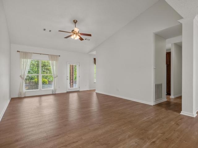 Single Family: MLS #26028