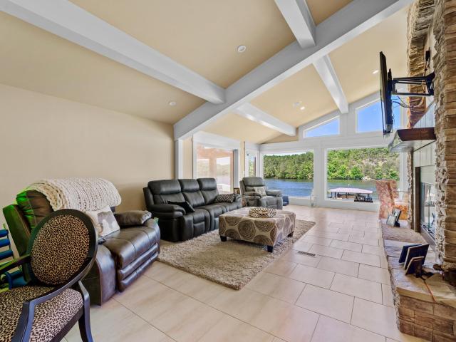 Single Family: MLS #26028