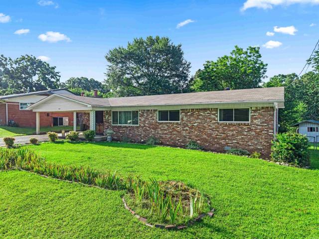 Single Family: MLS #26029