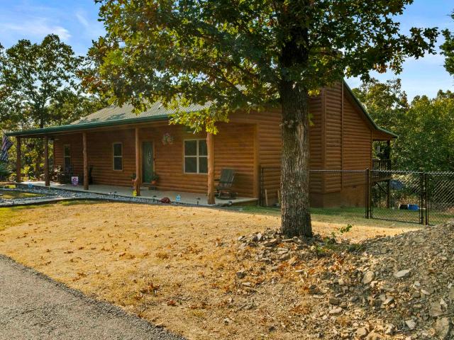 Single Family: MLS #26033