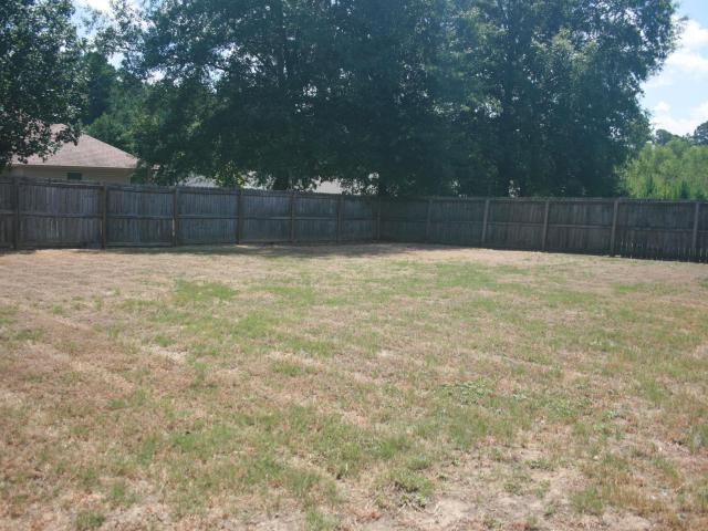 Single Family: MLS #26033