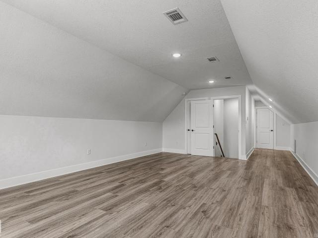 Single Family: MLS #26033