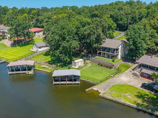 Single Family: MLS #26030