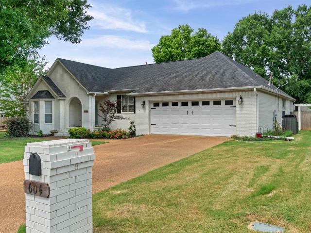 Single Family: MLS #26031