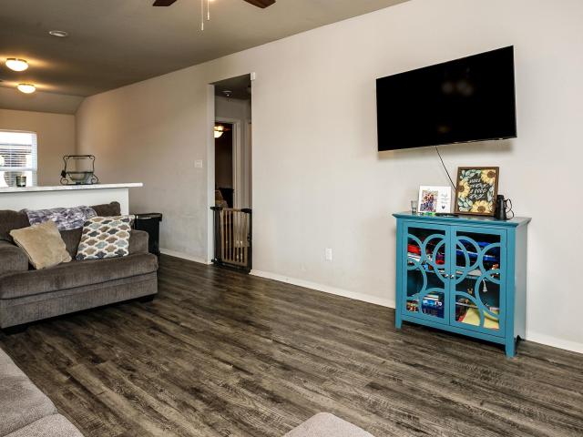 Single Family: MLS #26034
