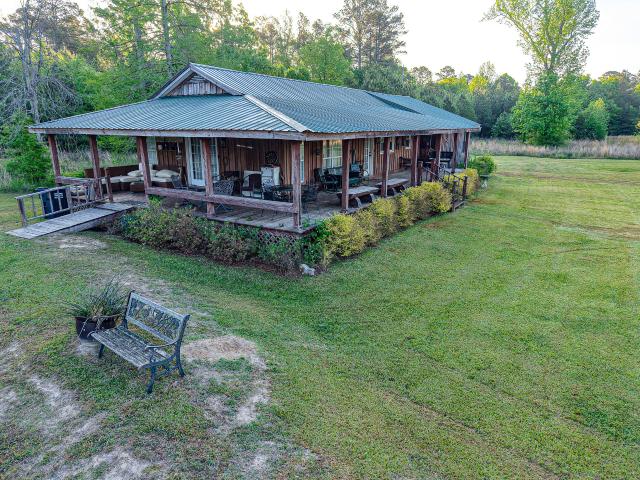 Single Family: MLS #261166
