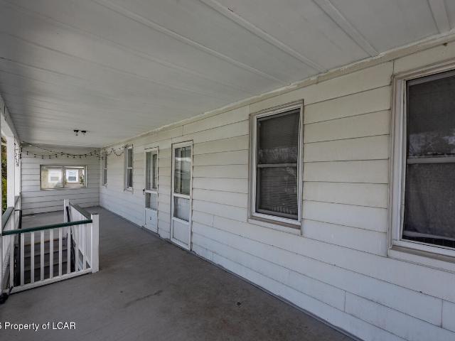 Single Family: MLS #261393