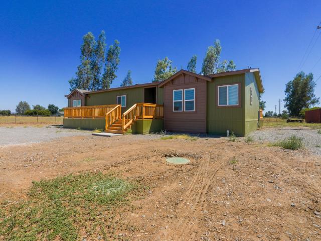 Single Family: MLS #263435