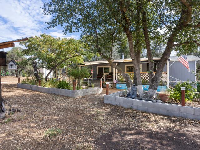 Single Family: MLS #263513