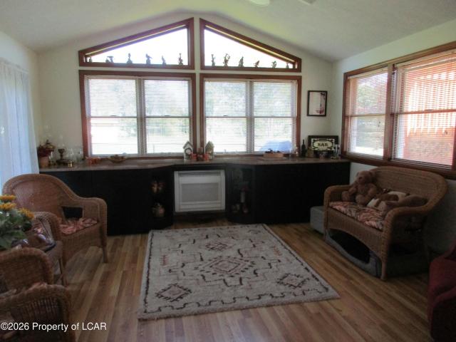 Single Family: MLS #263085