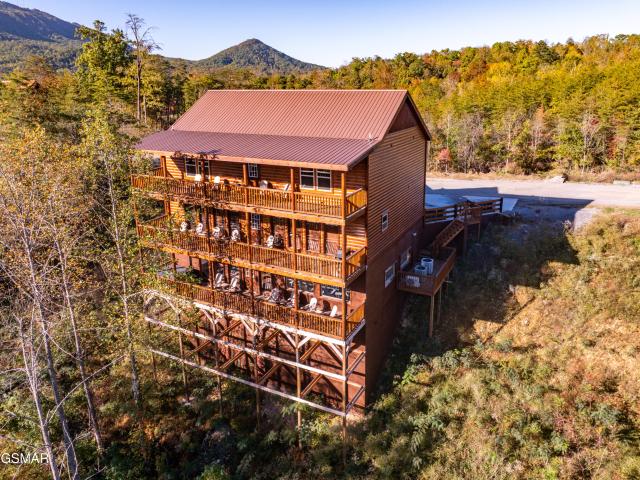 Single Family: MLS #312690