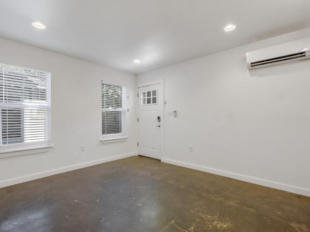 Single Family: MLS #3223