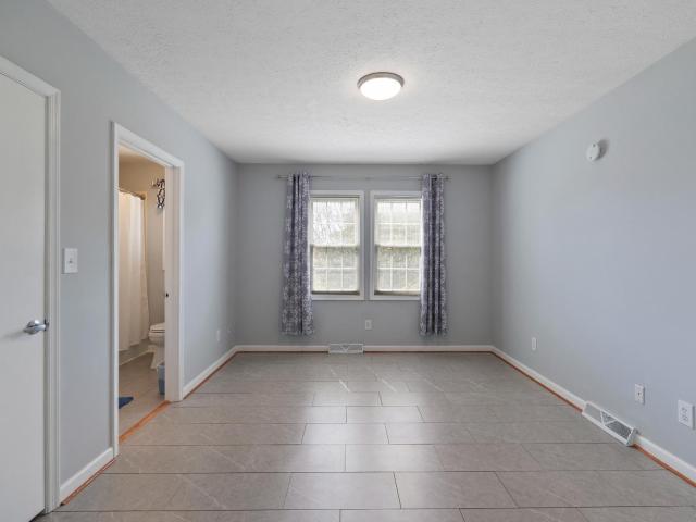 Single Family: MLS #368737