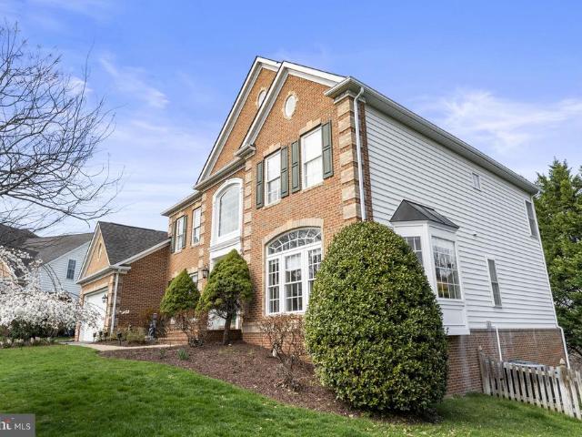 19082 Parallel Bluffs Court