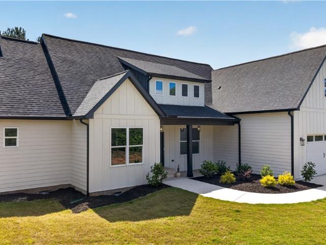 Single Family: MLS #CL356583