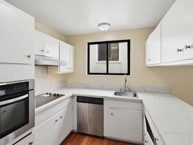 Single Family: MLS #ML82056