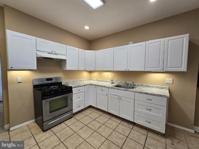 Single Family: MLS #NJCD2114