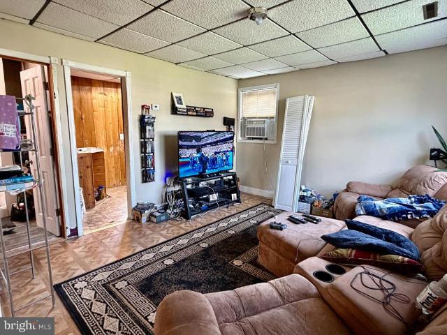 Single Family: MLS #NJSO2005