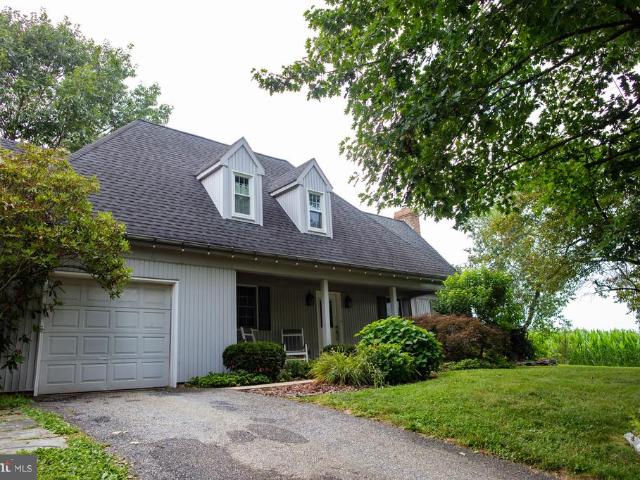 24 Strawberry Lane