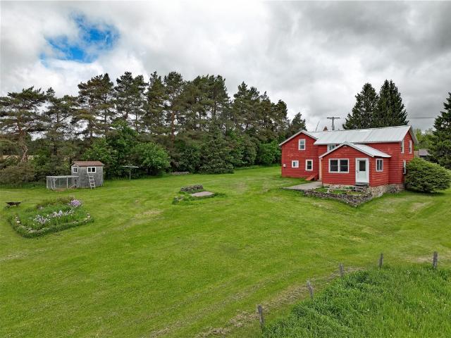 Single Family: MLS #R1685