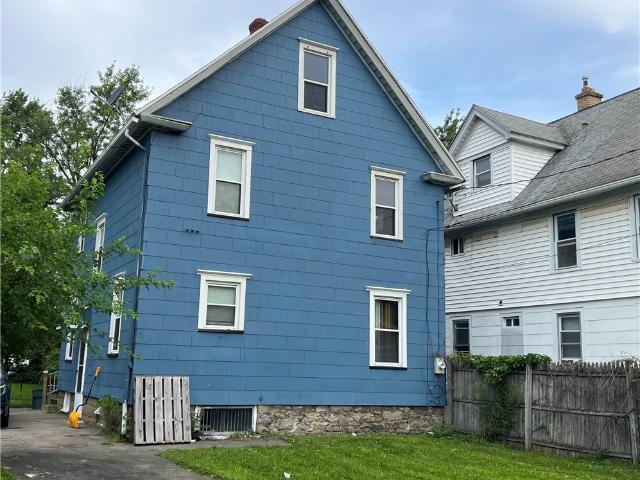 Single Family: MLS #R1708