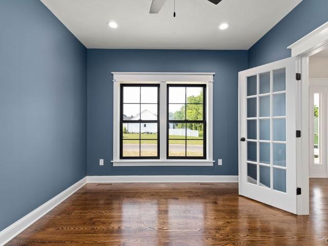 Single Family: MLS #S1665