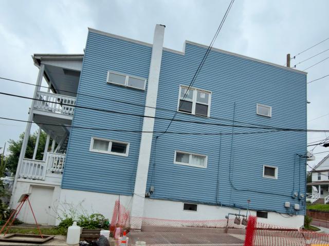 Single Family: MLS #SC263523