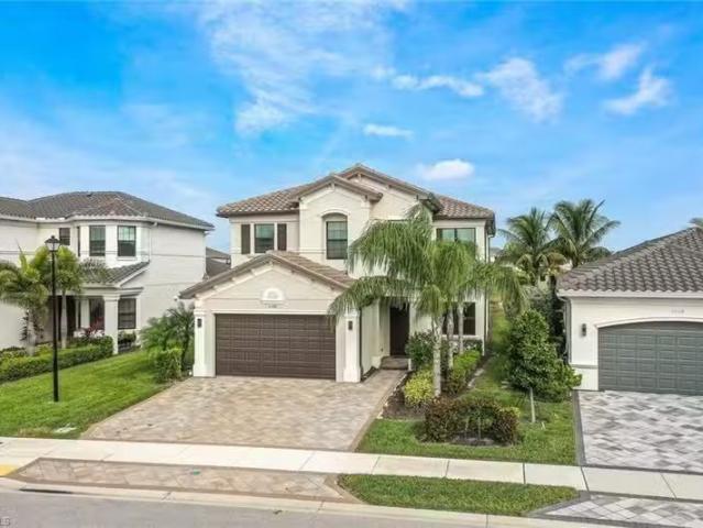 Single Family NAPLES, FL 4500 Aurora St