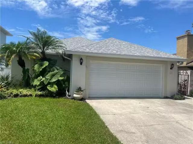 Single Family NAPLES, FL 669 103rd Ave N