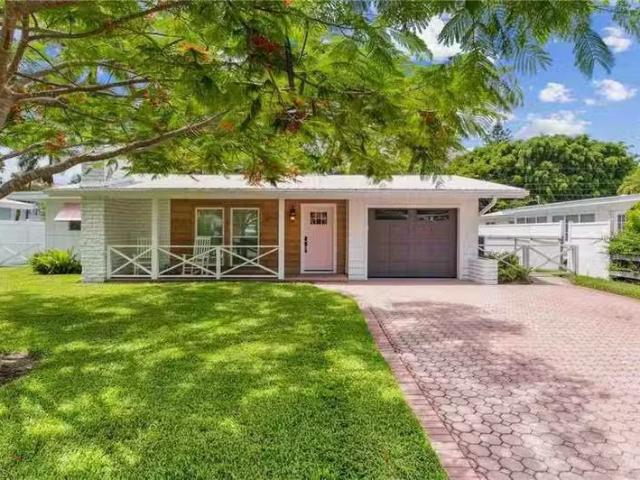 Single Family NAPLES, FL 1336 Royal Palm Dr