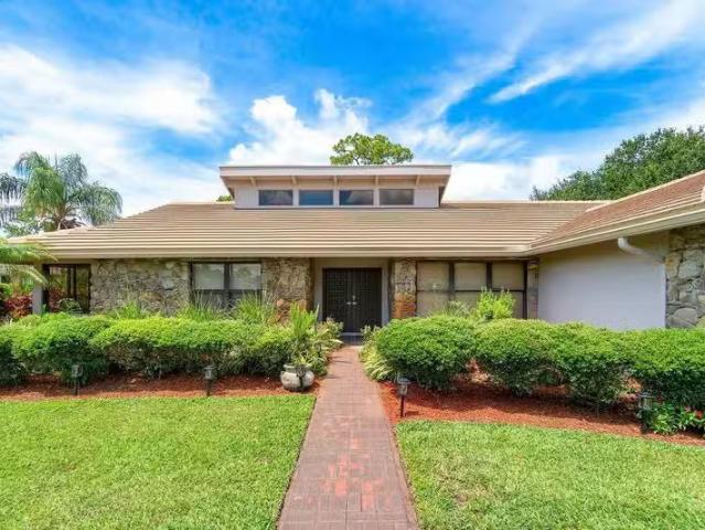 Single Family Detached Lake Worth, FL 9405 Dundee Dr