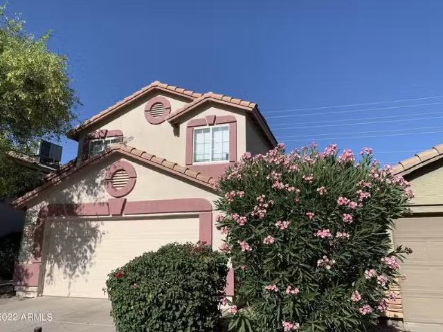 Single Family Detached Phoenix, AZ 18223 N 11th Dr