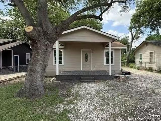 Single Family Detached San Antonio, TX 520 W Mayfield Blvd #1