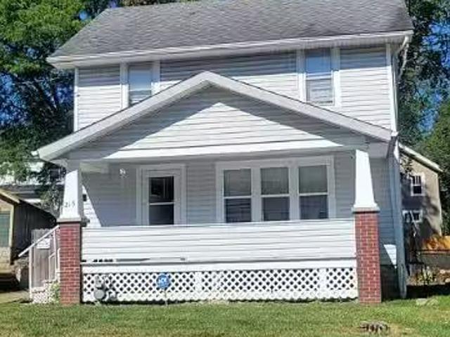Single Family Home 215 Penn Ave