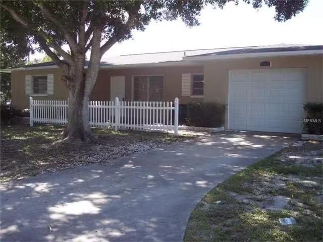 Single Family Home CLEARWATER, FL 1251 Howard St