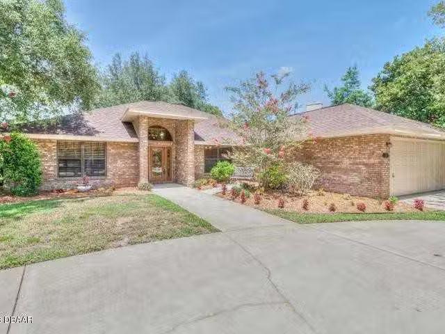 Single Family Lease, Modern Ormond Beach, FL 16 Lake Vista.