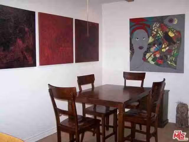 Single Family Los Angeles City, CA 840 N Cherokee Ave